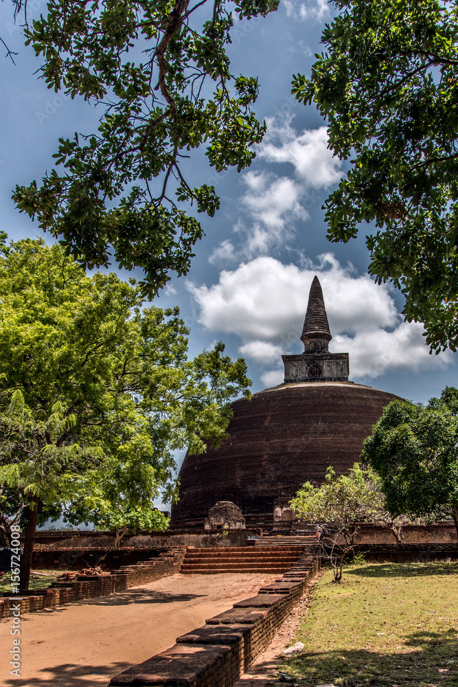 Buddhist Stupa, Rankoth Vihara, Temple in ancient City of Polonnaruwa ...