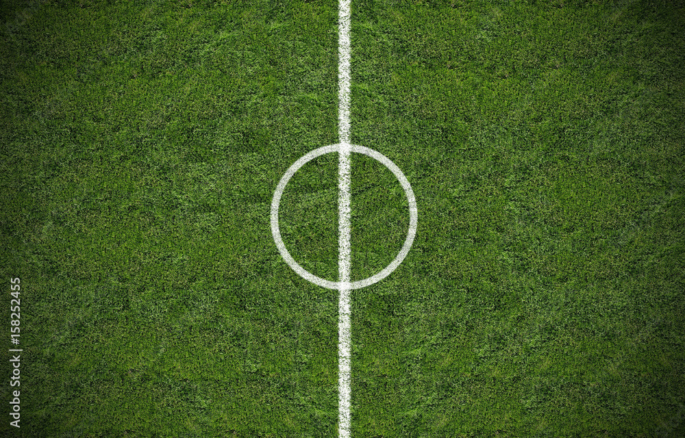 Spielfeld mit Markierung Photos | Adobe Stock