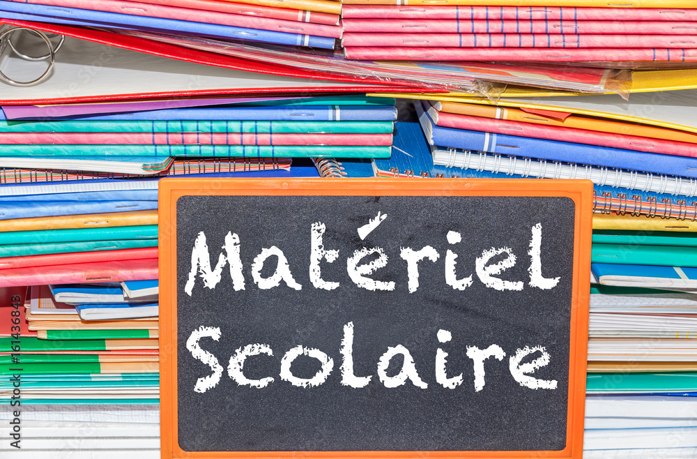 matériel scolaire Stock Photo | Adobe Stock