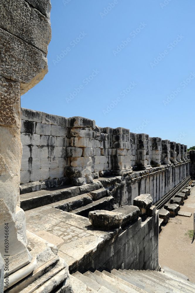 Foto de L'adyton du temple d'Apollon à Didymes en Anatolie do Stock ...