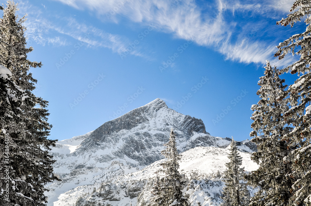 Beautiful mountain landscape with Alpspitze mountain in the background ...