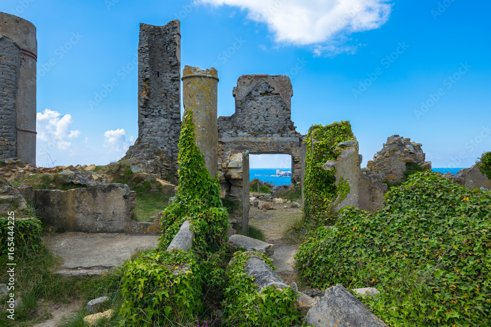 Manoir De Coecilian, Beach Anse du Pen Hat, Crozon Peninsula, Britanny ...