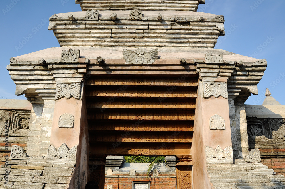 Stone work design and detail at Old Masjid Besar Mataram Kotagede ...