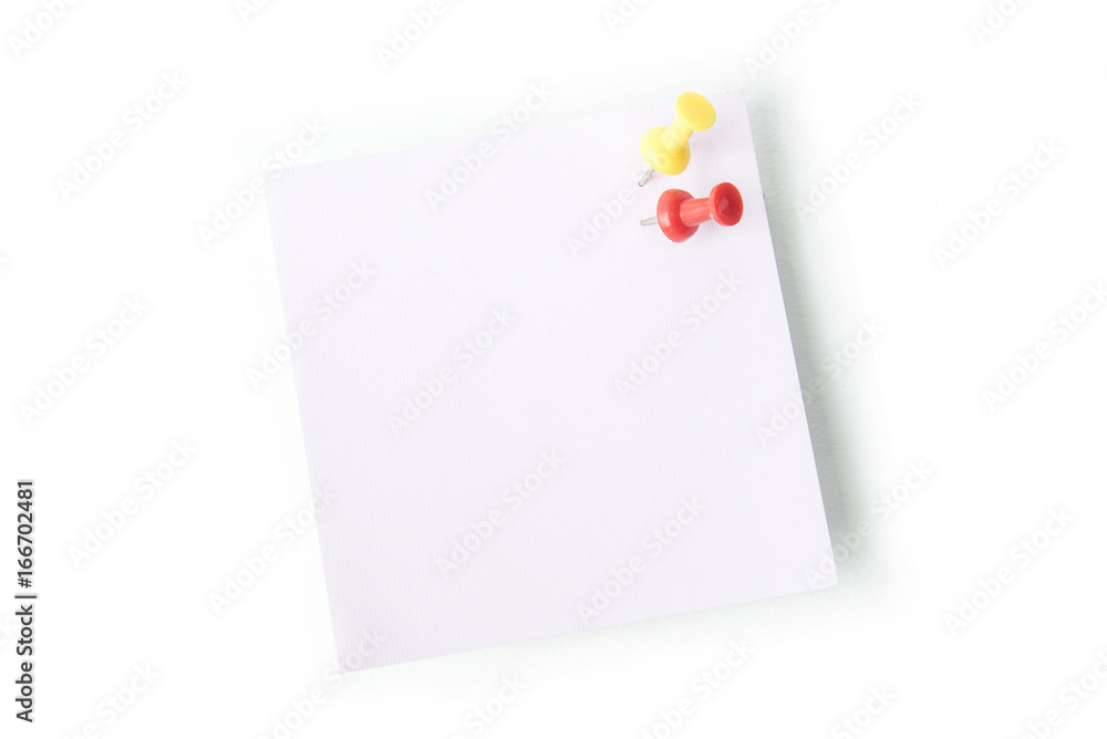 note paper with push pin on white background with clipping path Stock ...