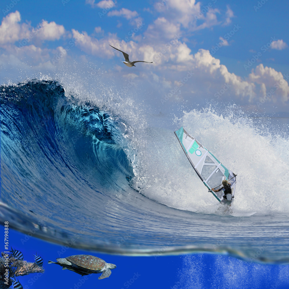 Separated image with waterline. Oceanview with breaking surfing wave ...