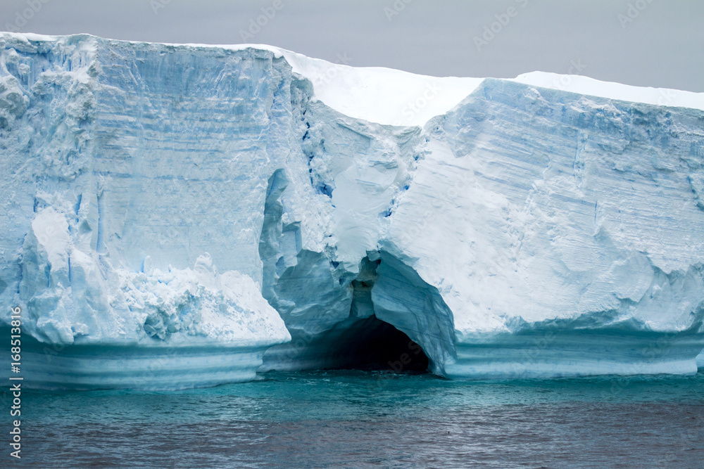 Antarctica - Antarctic Peninsula - Tabular Iceberg in Bransfield Strait ...