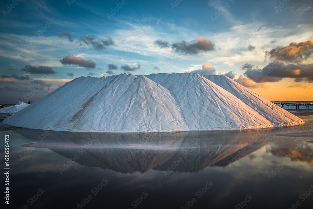 Natural sea salt producing in Las Coloradas, Yucatan, Mexico Stock ...