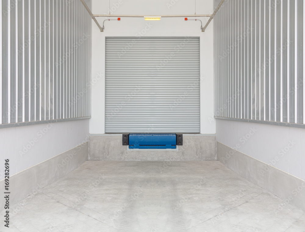 Roller door or roller shutter and dock leveler or height adjustable ...