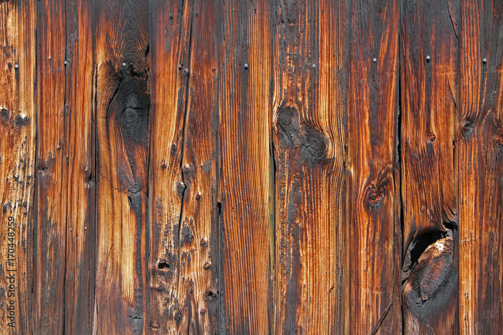 verbranntes Holz Stock-Foto | Adobe Stock