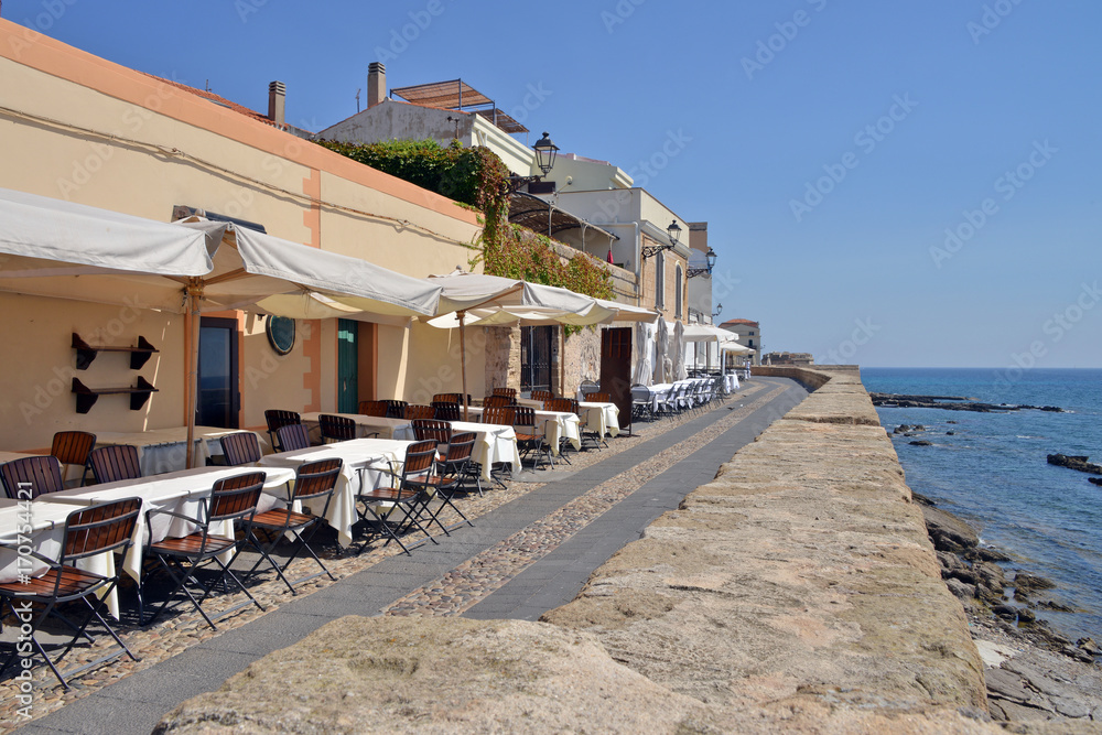 Fotografia do Stock: luoghi di Alghero,Sardegna, Italia veduta di ...