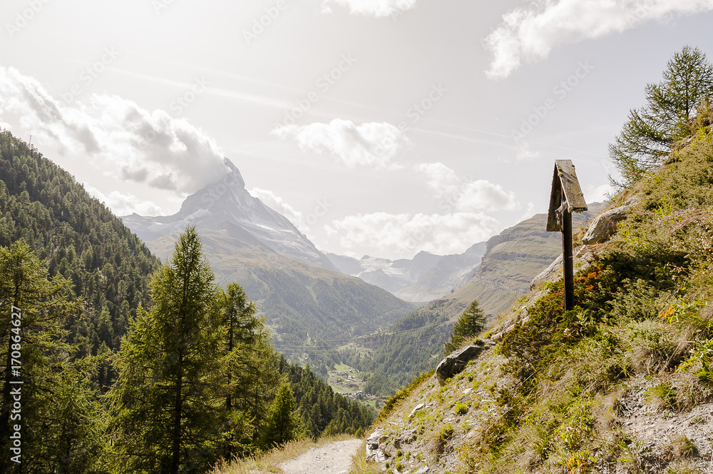 Zermatt, Dorf, Findeln, Sunnegga, Wanderweg, Findelbach, Schlucht ...