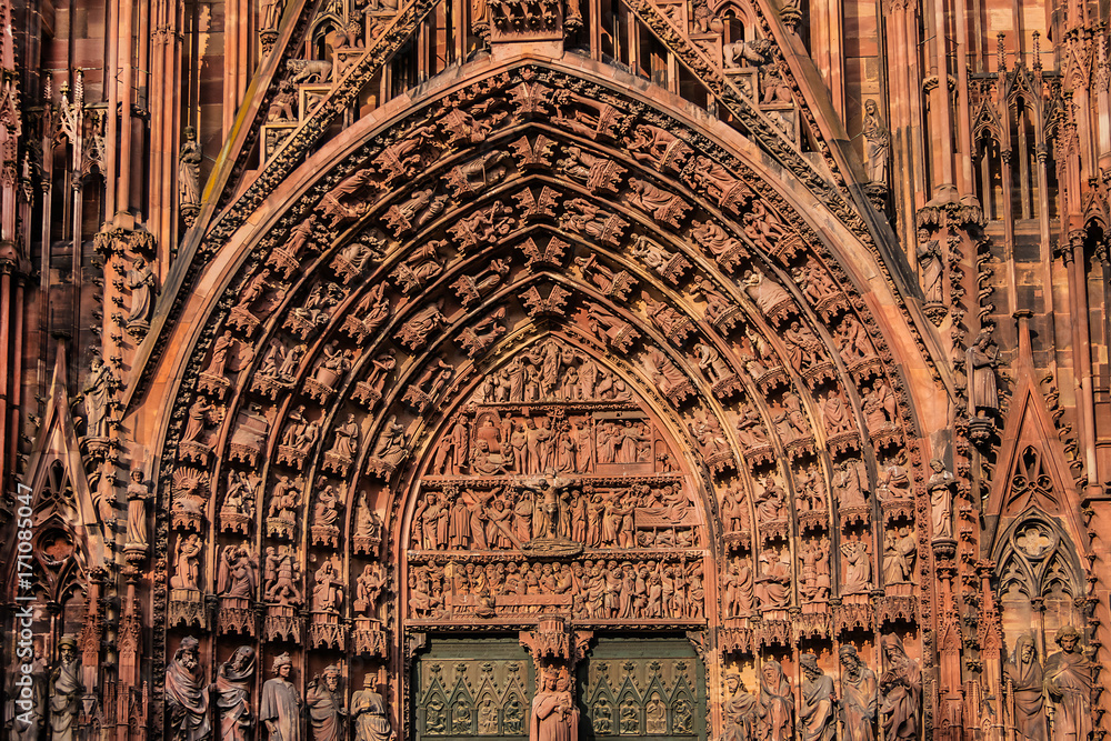Strasbourg Cathedral (Cathedral of Our Lady of Strasbourg or Cathedrale ...
