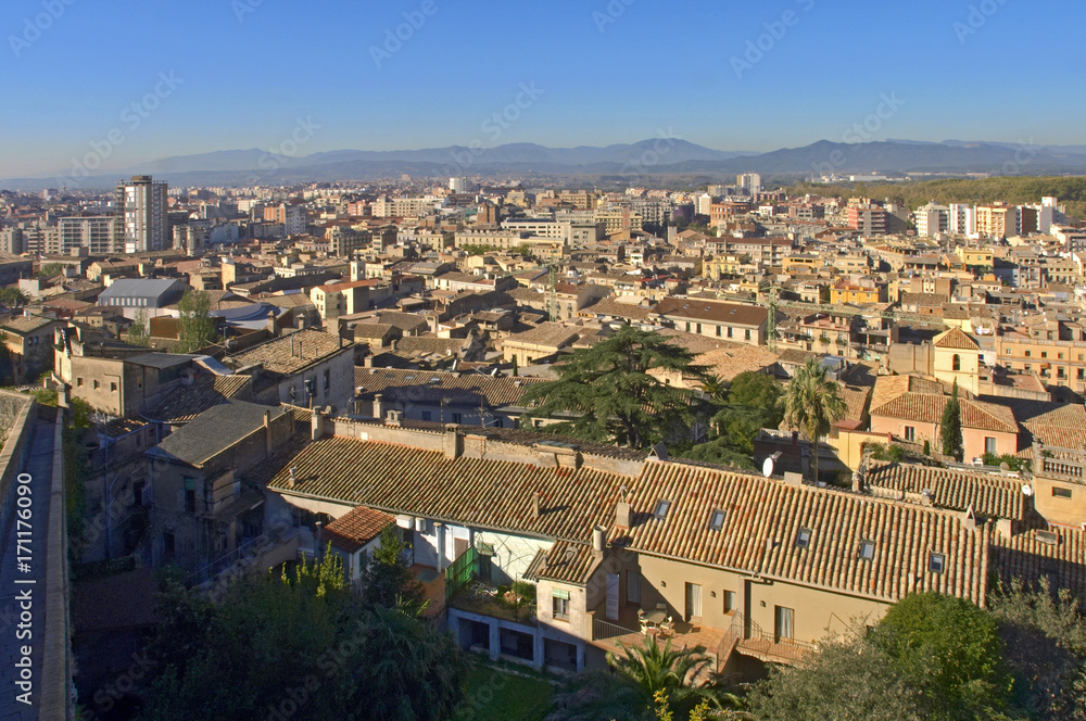 Girona Ciudad vistas de la ciudad y la catedral desde la muralla ...