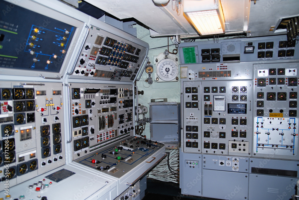 inside a submarine 스톡 사진 | Adobe Stock