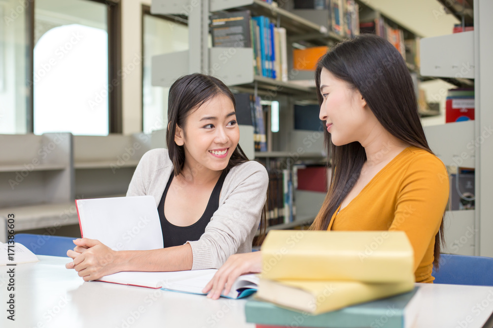 Asian Woman sharing know knowledge Together, Group of Student reading ...