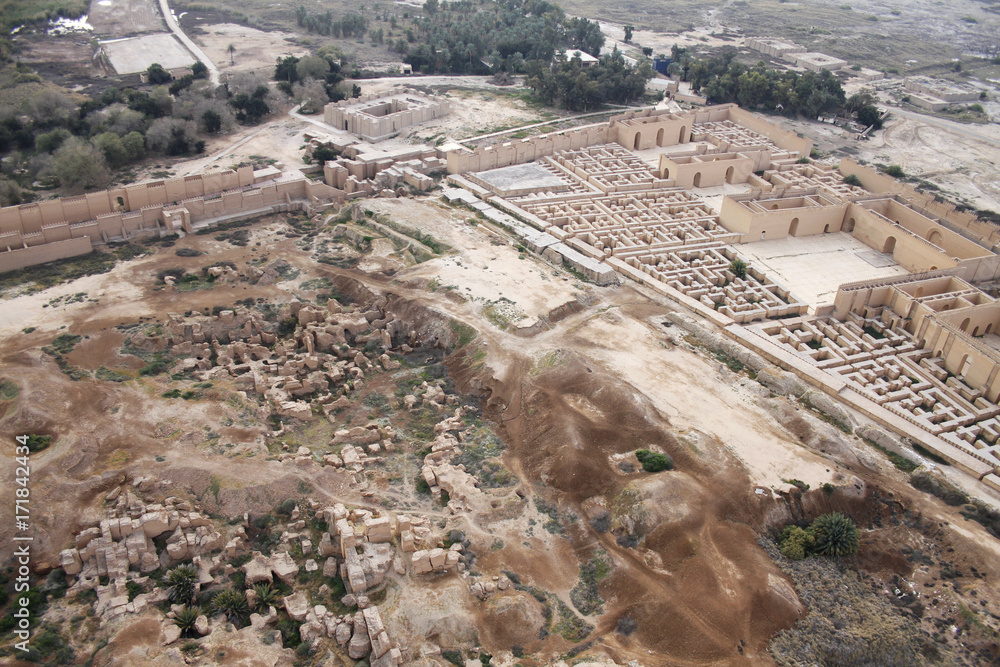 Image Of Babylonian Palace With Myrtle Trees
