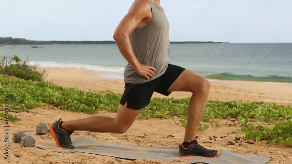 Fitness man doing Pulse Lunges exercise. Male fitness model doing Lunge ...