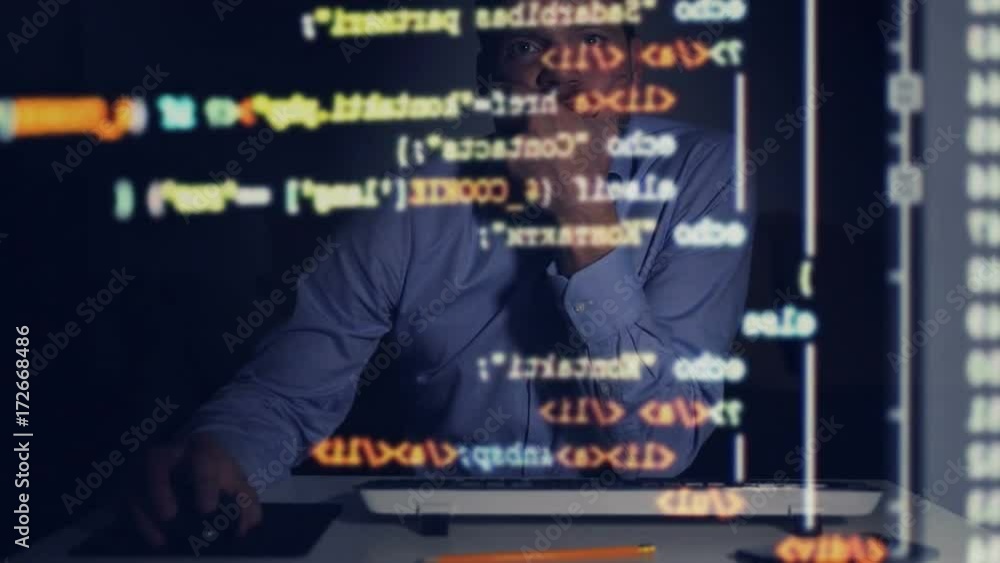 Programmer Scrolling Down Programming Code On Computer Screen In Dark Room Vídeo De Stock