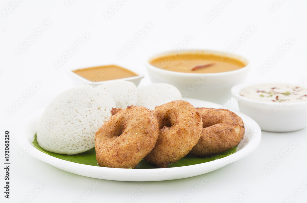 idli vada south indian food Stock Photo | Adobe Stock