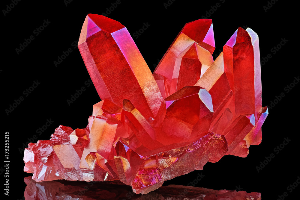 Amazing rare shiny Red Quartz Titanium aura crystal cluster stone macro ...