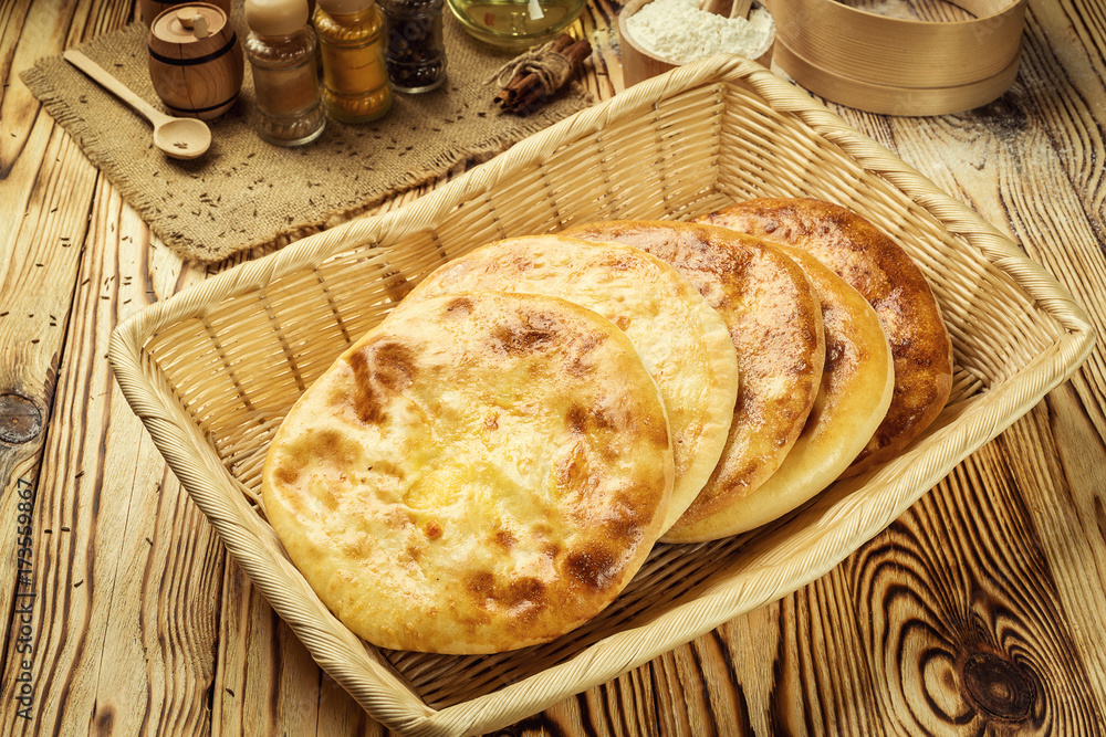 Megruli Khachapuri