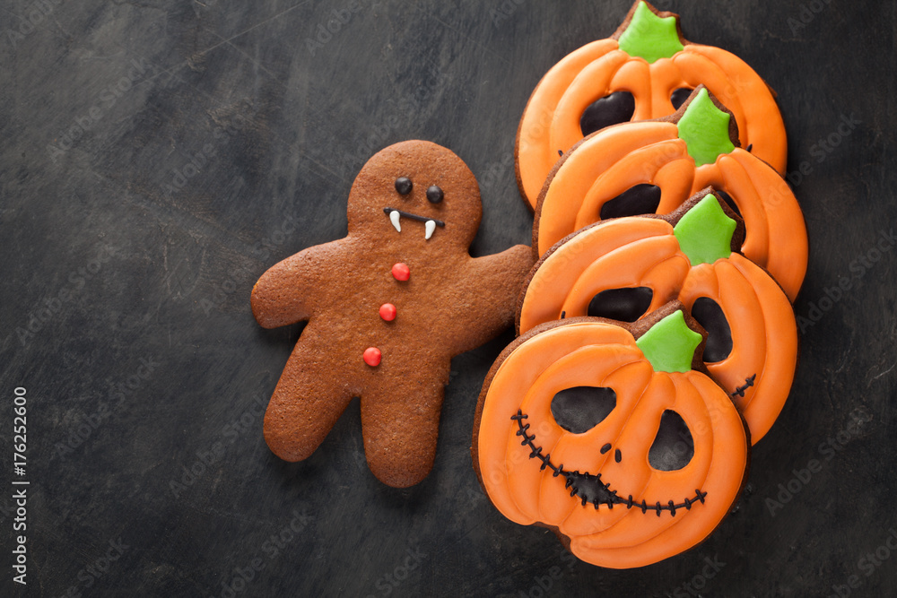 Homemade gingerbread cookies for Halloween in the form of pumpkins and ...
