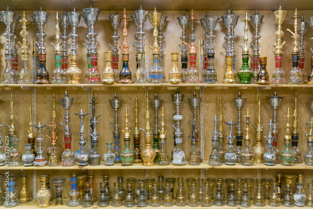 Shelves with hookahs in an oriental shop. Stock-Foto | Adobe Stock