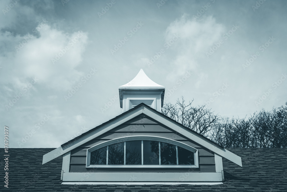 Dormer window isolated. Rooftop window arch. Rooftop design ...