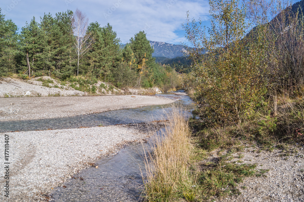 Flussbett Stock-Foto | Adobe Stock