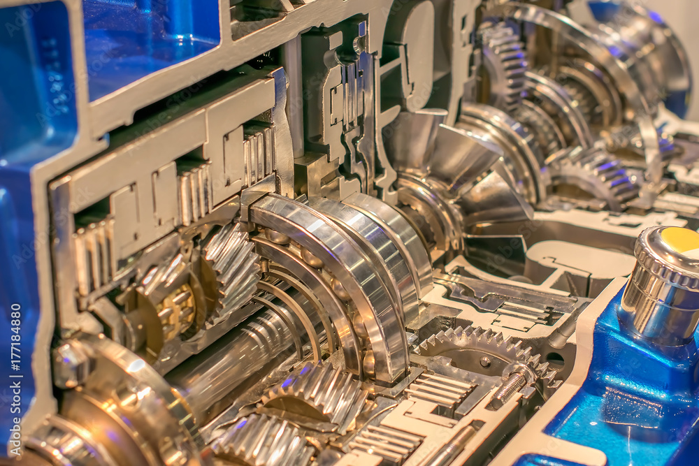 gearbox in section with gears and mechanisms foto de Stock | Adobe Stock