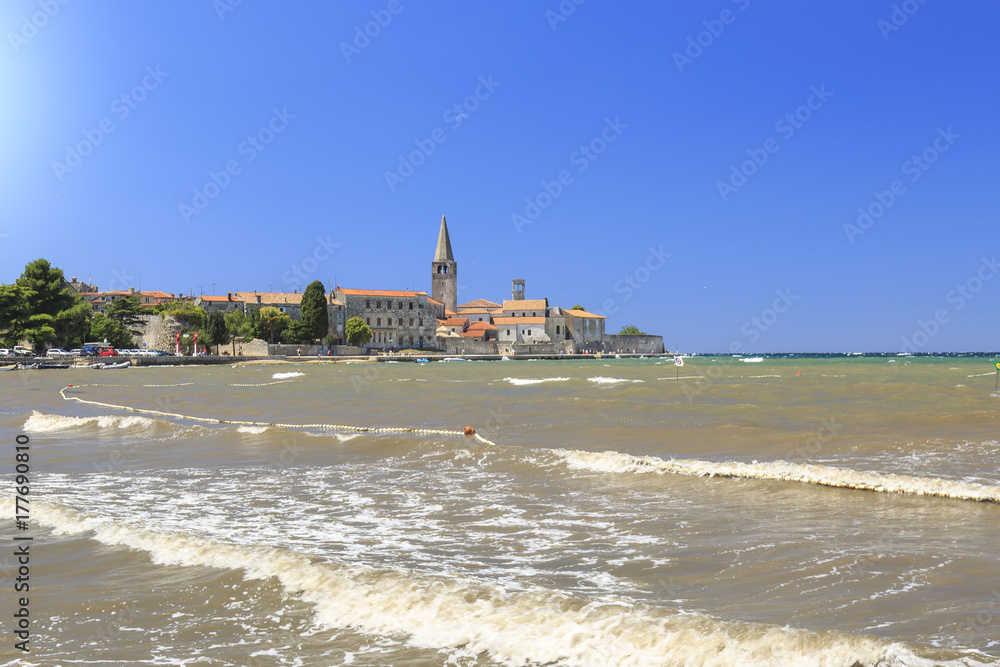 Cityscape of Porec touristic village at the Adriatic sea Stock-Foto ...