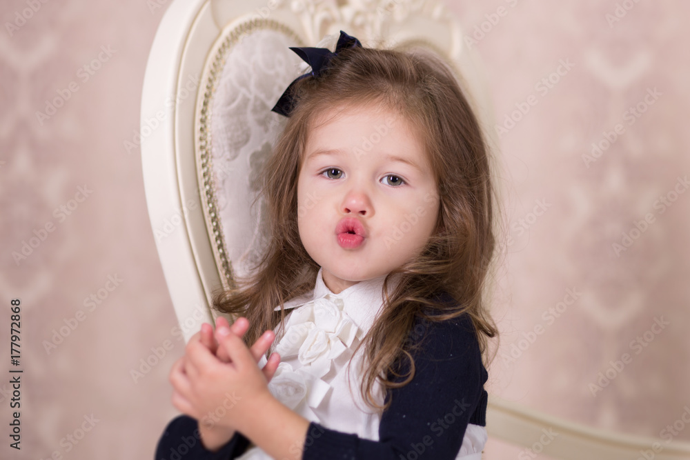 Pretty girl with brunnete hair and pout lips stylish dressed in old ...