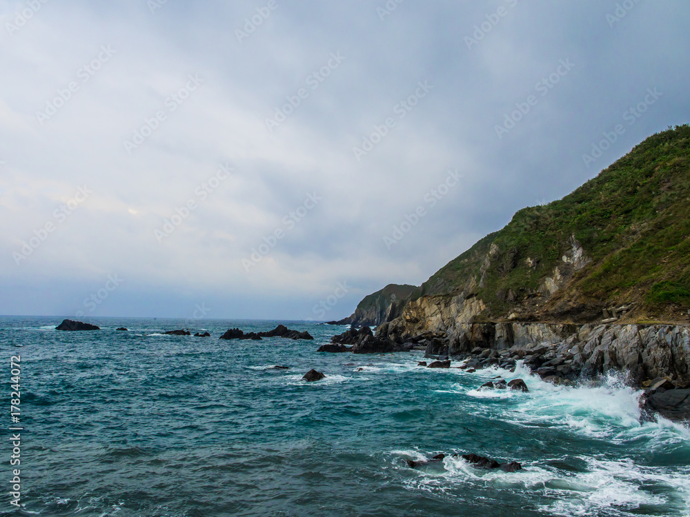 The last moment to enjoy the sea wind before the rain is coming with ...