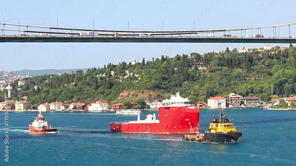 Towing Operation in Bosporus Straits. Towboat Amber II towing an ...