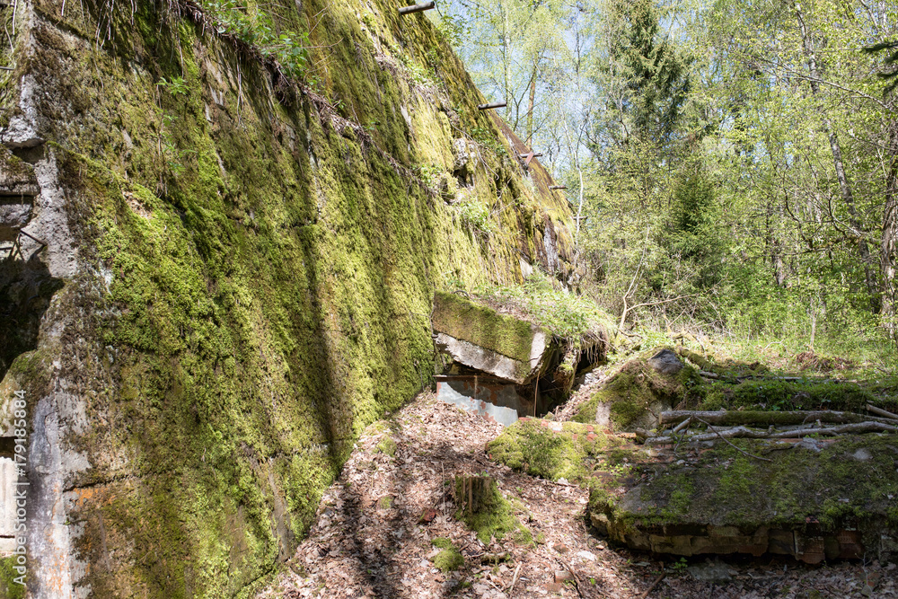 Wolfschanze, Wolf's Lair, Wolf's Fort - Adolf Hitler's command ...