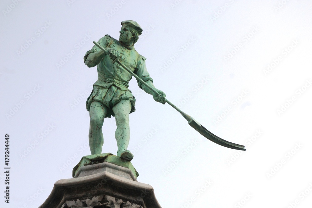Parc du Petit Sablon : Statues de personnages célèbres (Bruxelles ...