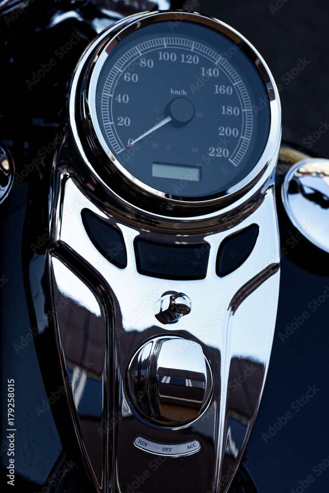 motorrad tacho Stock-Foto | Adobe Stock