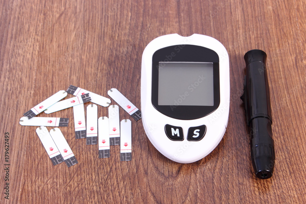 Glucometer for checking sugar level with accessories for diabetic Stock ...
