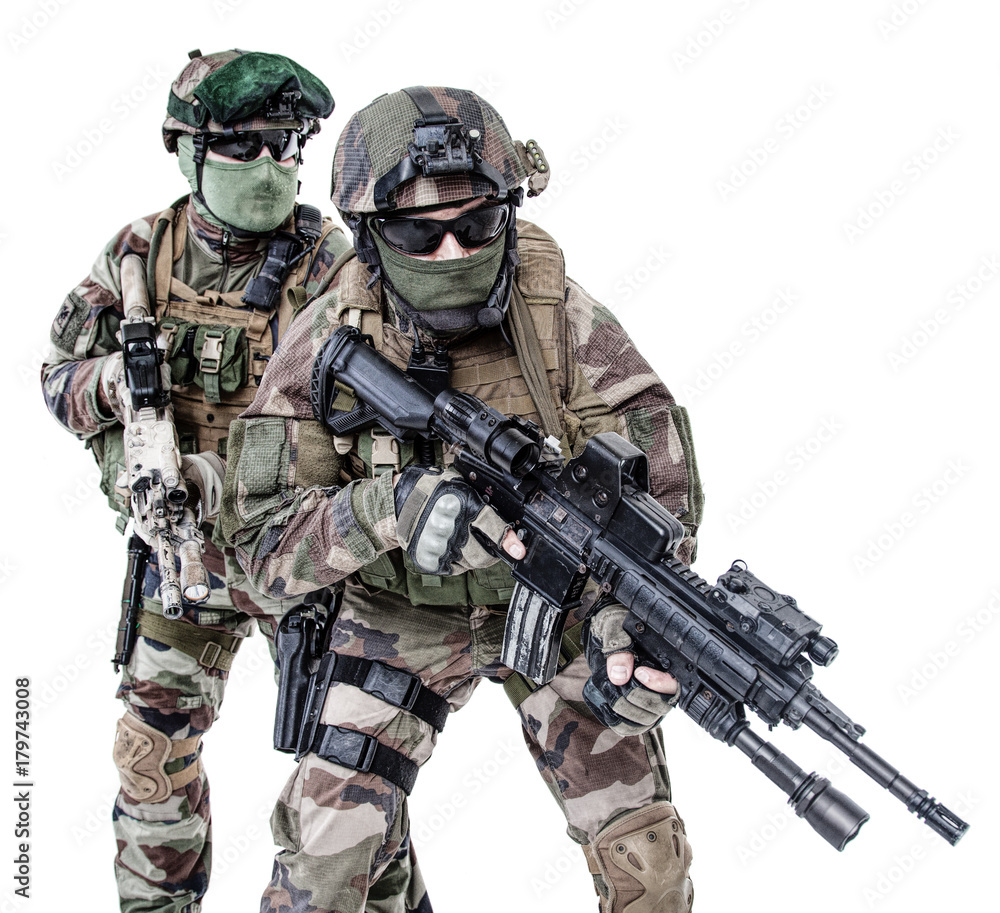 Paratroopers of french 1st Marine Infantry Parachute Regiment RPIMA ...