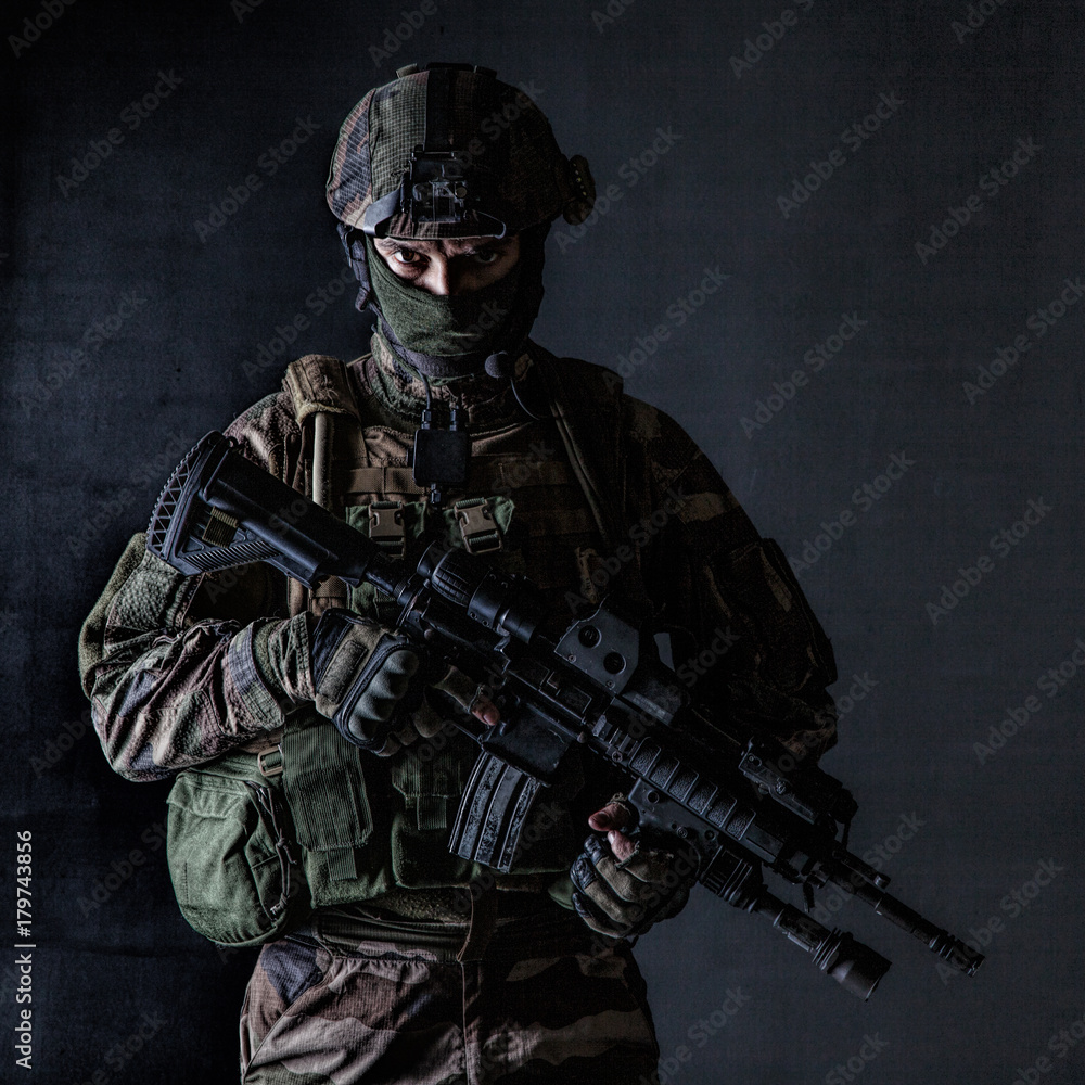 Paratrooper of french 1st Marine Infantry Parachute Regiment RPIMA ...