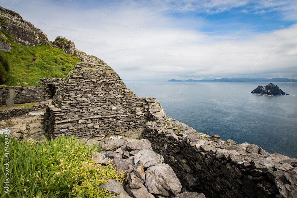 Poster Star wars film location on skellig michael – Wall Art | UkPosters