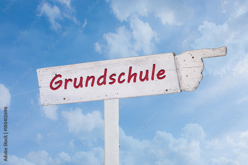 Schild 194 - Grundschule Stock Illustration | Adobe Stock