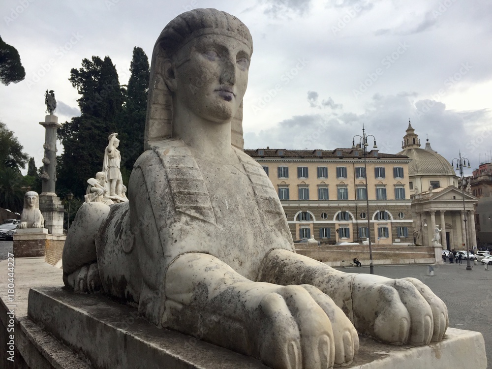 Piazza Del Popolo Statues