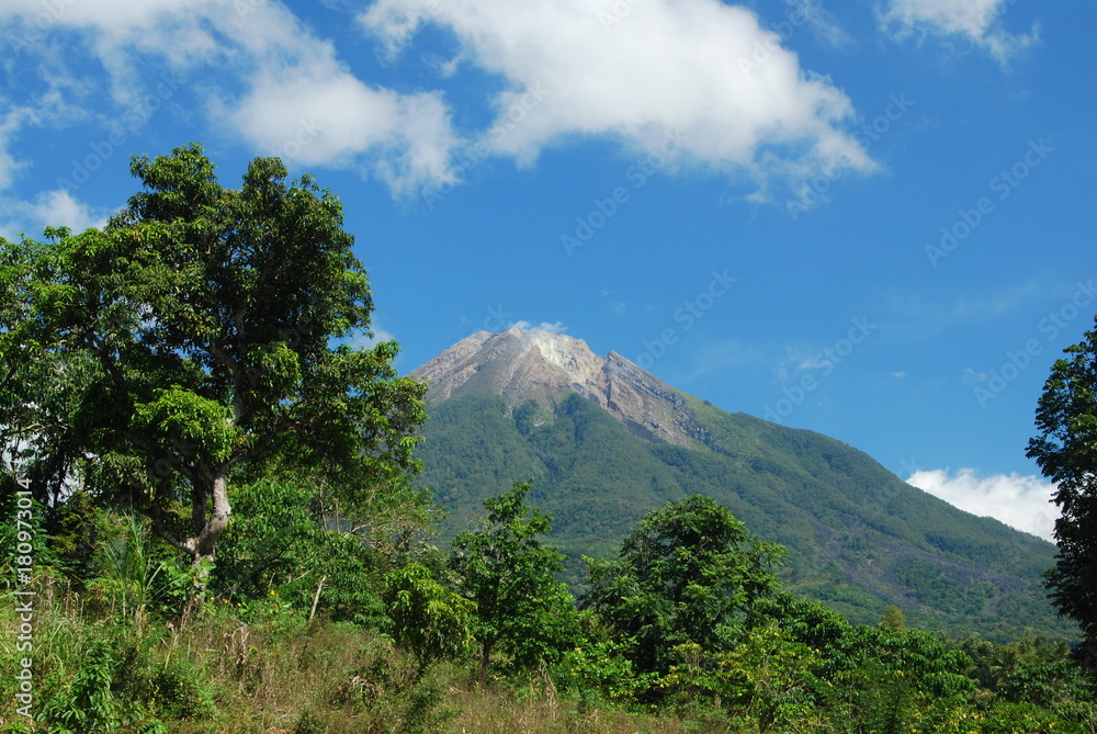 Volcan Ebulobo, île de Florès, Indonésie Stock Photo | Adobe Stock