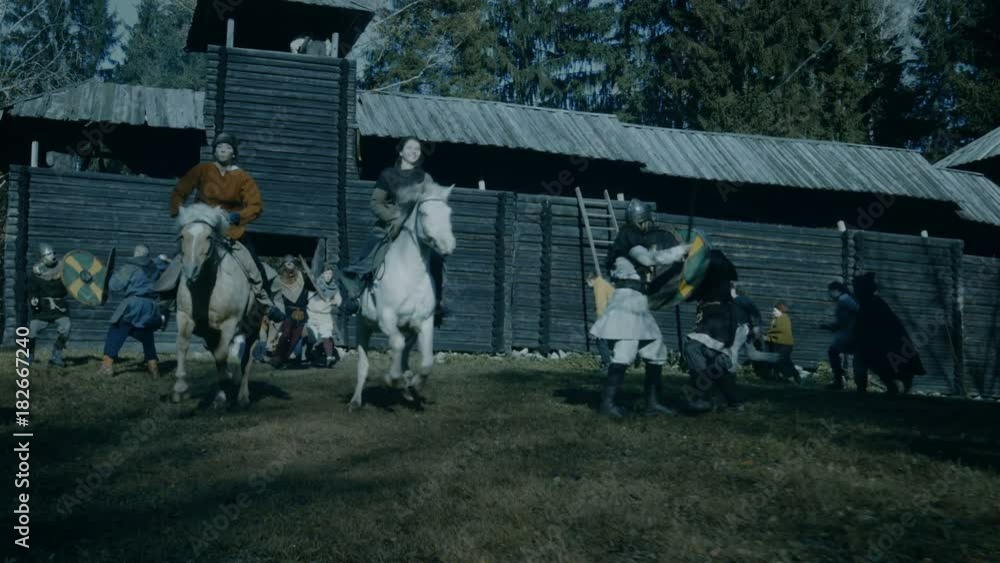 Medieval Battle Where Vikings Attack Wooder Fortress, Villagers Defend ...