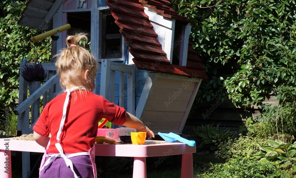 Spielende Kinder Stock Photo | Adobe Stock