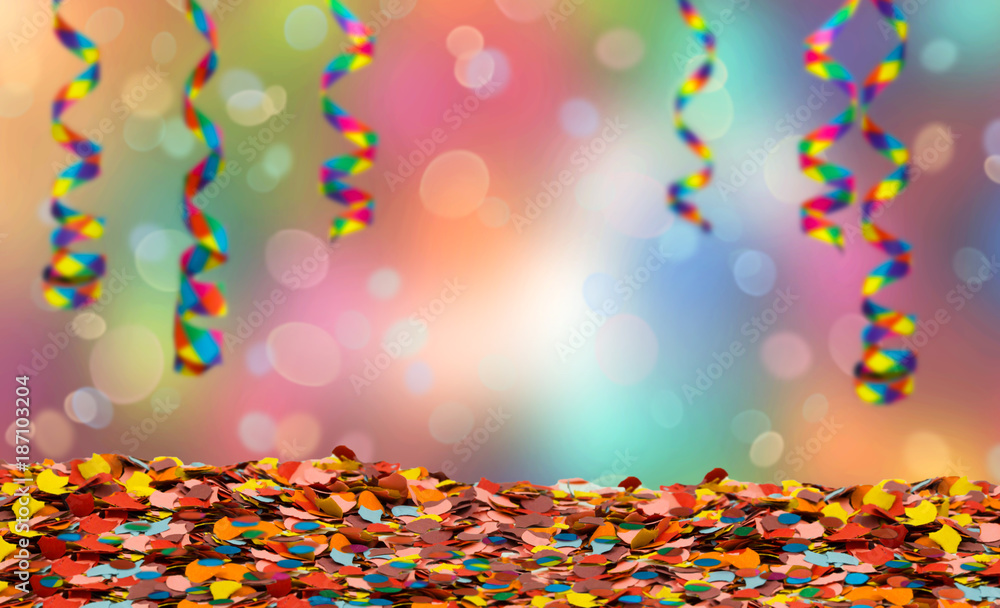 konfetti, papierschlangen, abstrakter party hintergrund Stock-Foto | Adobe Stock