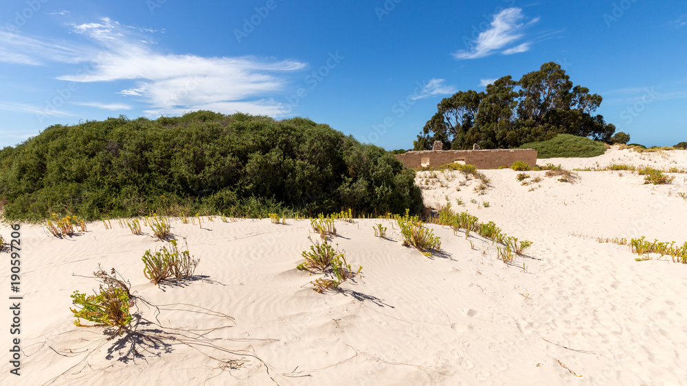 Ruins of the remote and isolated historic Eucla Telegraph Station ...