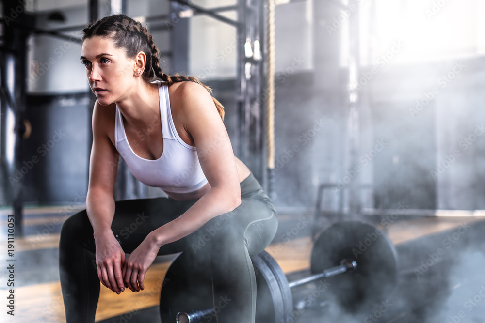 Shot of fitness woman in gym with barbell Stock-Foto | Adobe Stock