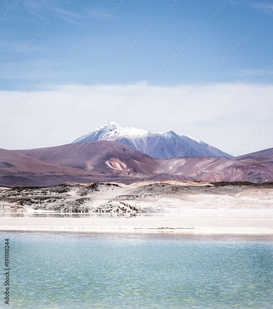 Berg mit See Stock-Foto | Adobe Stock